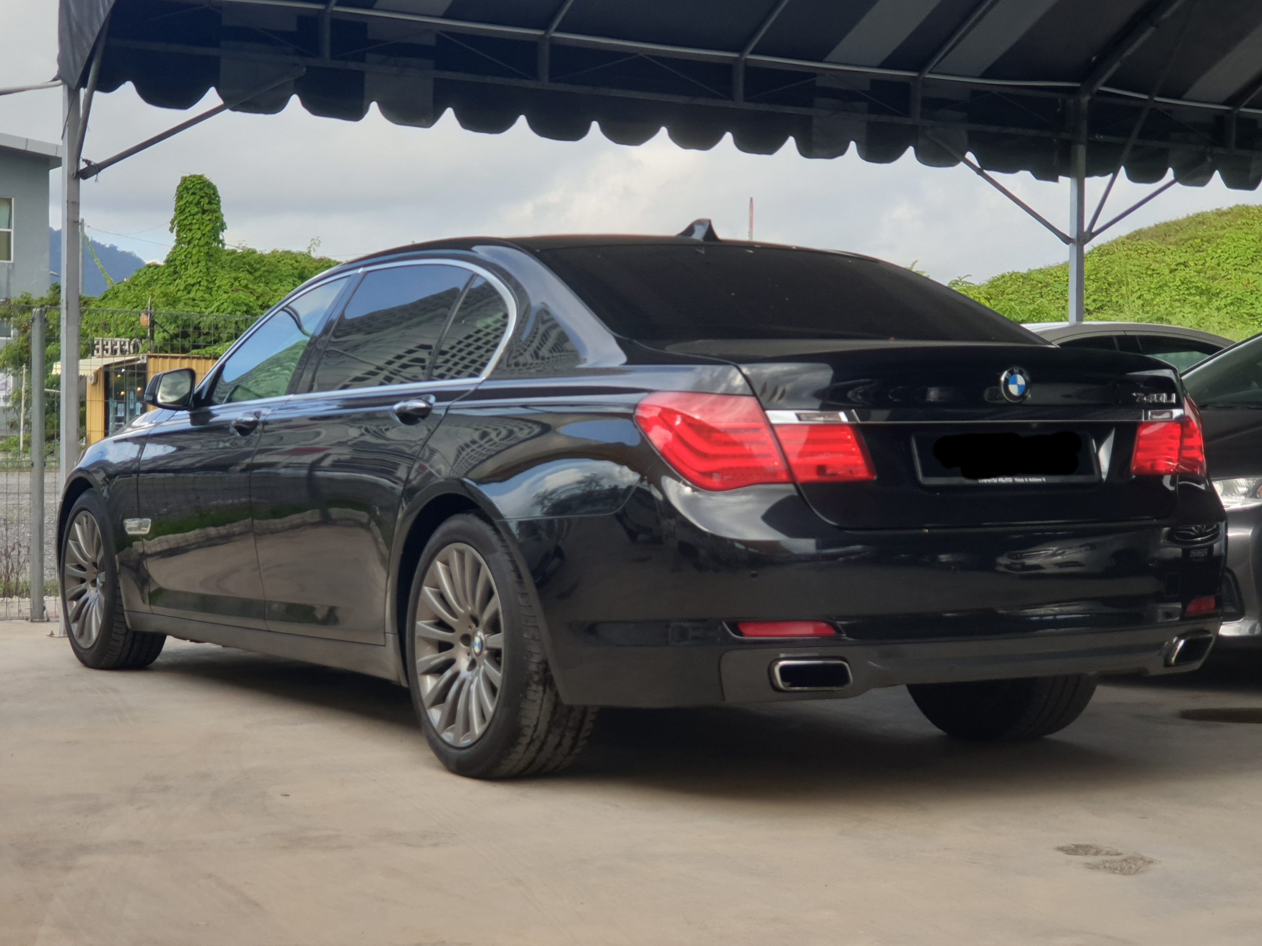 BMW 740LI F02 LWB 3.0 – Sitikar Group